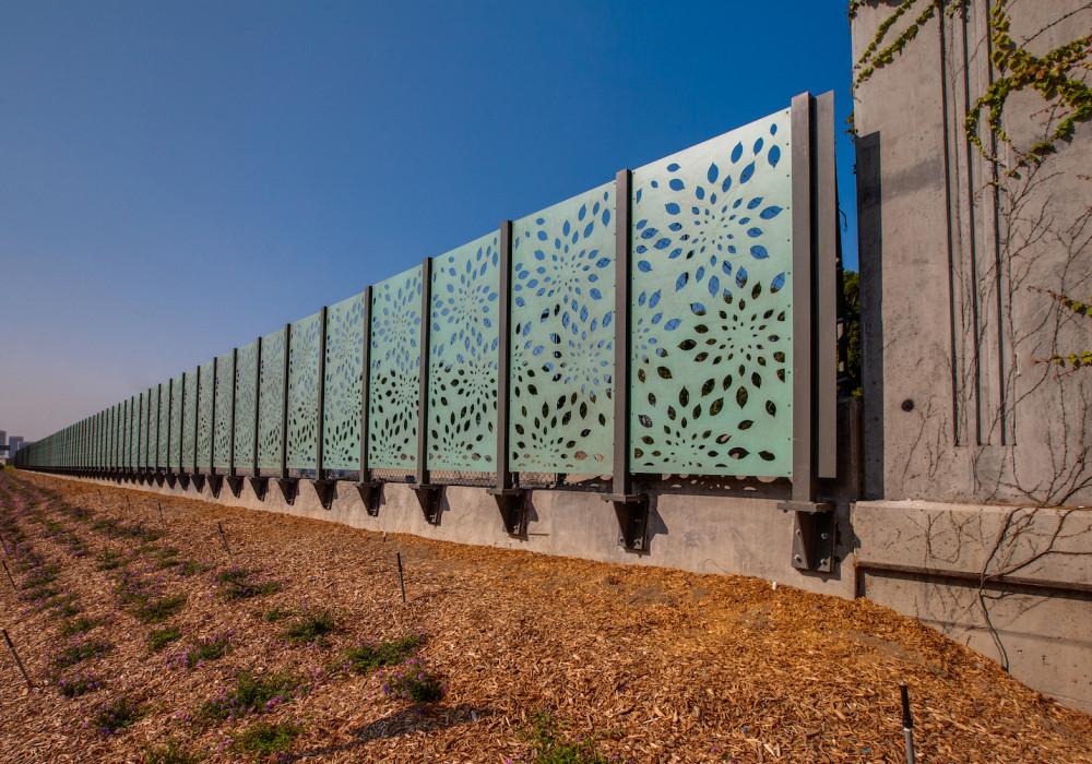Parasoleil | Screen Systems