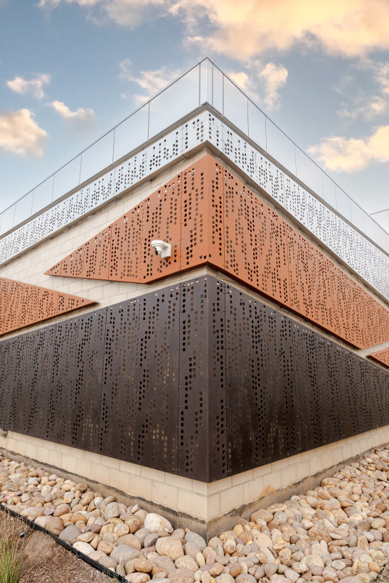 Parasoleil | "Moreno Valley College Welcome Center" Case Study